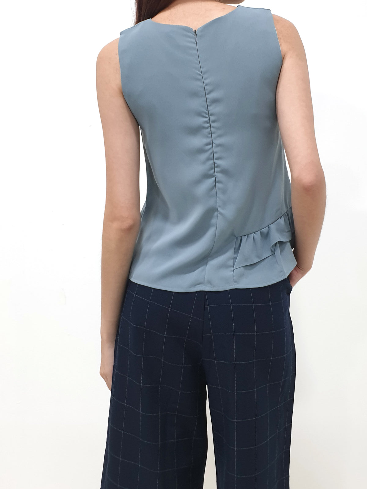 Side Ruffles Top (Non-returnable) - Ferlicious